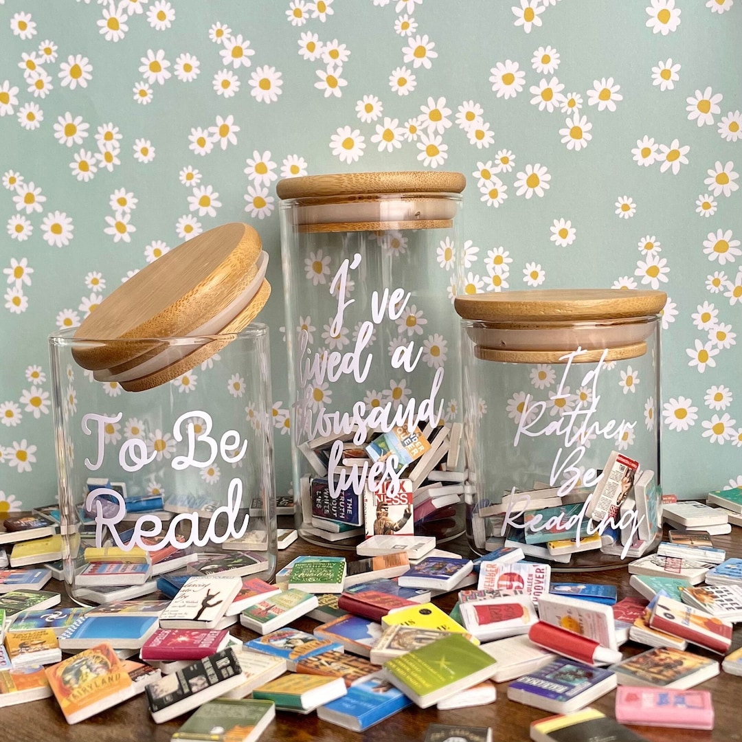 Custom Mini-book Jar, Year of Books & TBR Miniature Book Jar - Etsy
