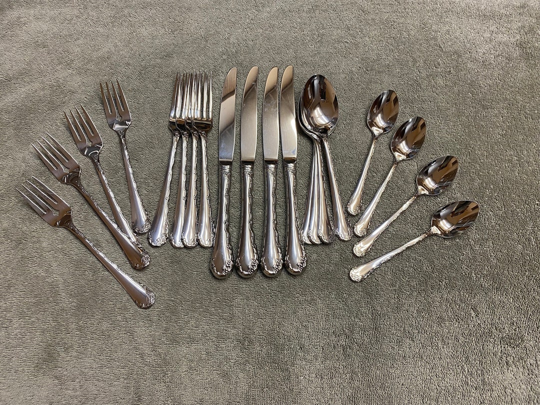 Oneida Belle Rose Community Stainless Flatware 20 Piece Set Excellent - Etsy