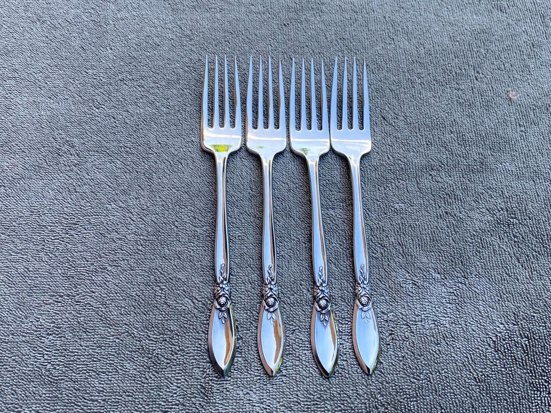 Oneida Spring Rose Community Stainless Flatware Set of 4 Dinner Forks 7 ...
