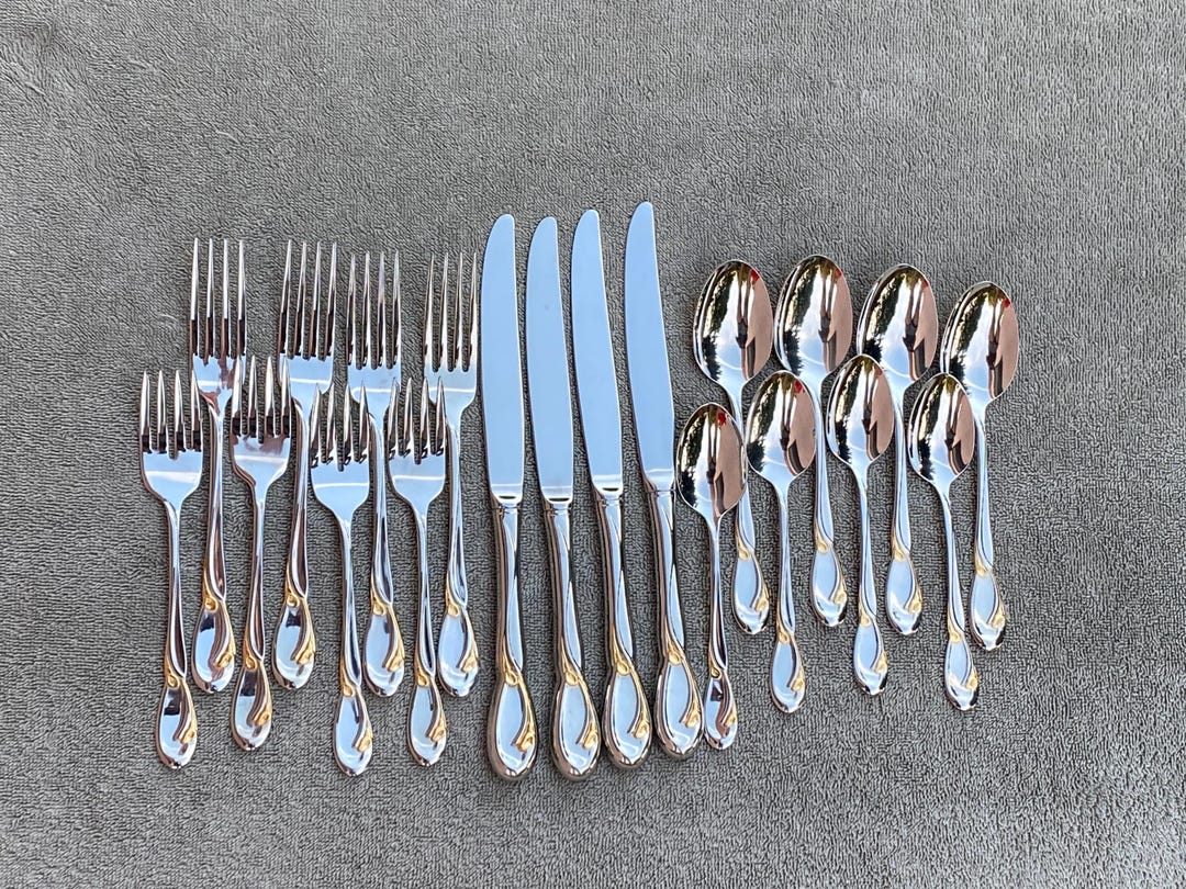 Oneida Golden Calla Lily Deluxe Stainless Flatware 20 Piece Set ...