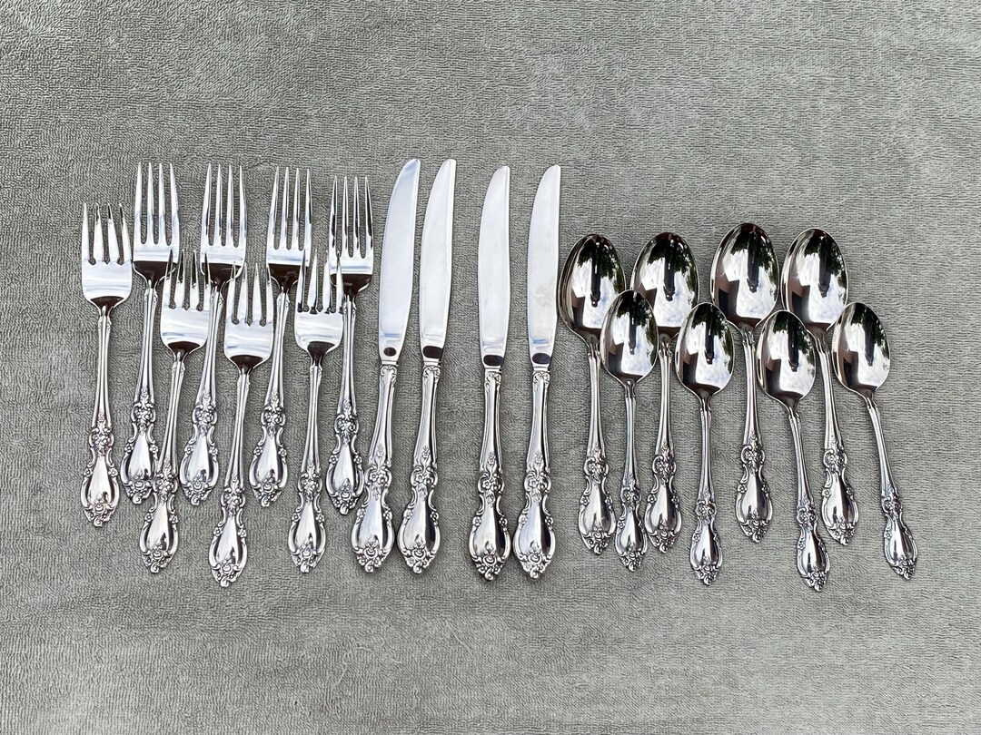 Oneida Louisiana Community Stainless Steel Flatware 20 Piece Set ...
