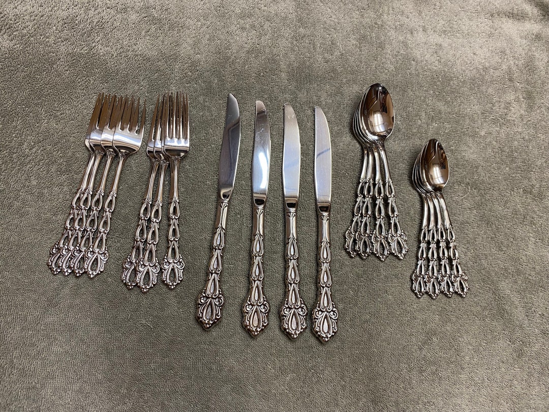 Oneida Chandelier Community Stainless Flatware 20 Piece Set - Etsy