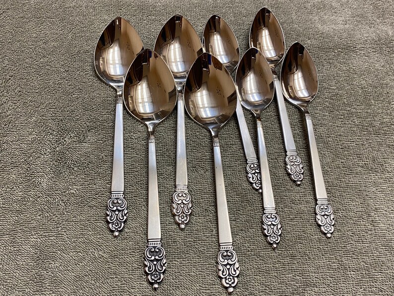 Oneida VINLAND Community Stainless Satin Flatware Four-5 Pc Place ...