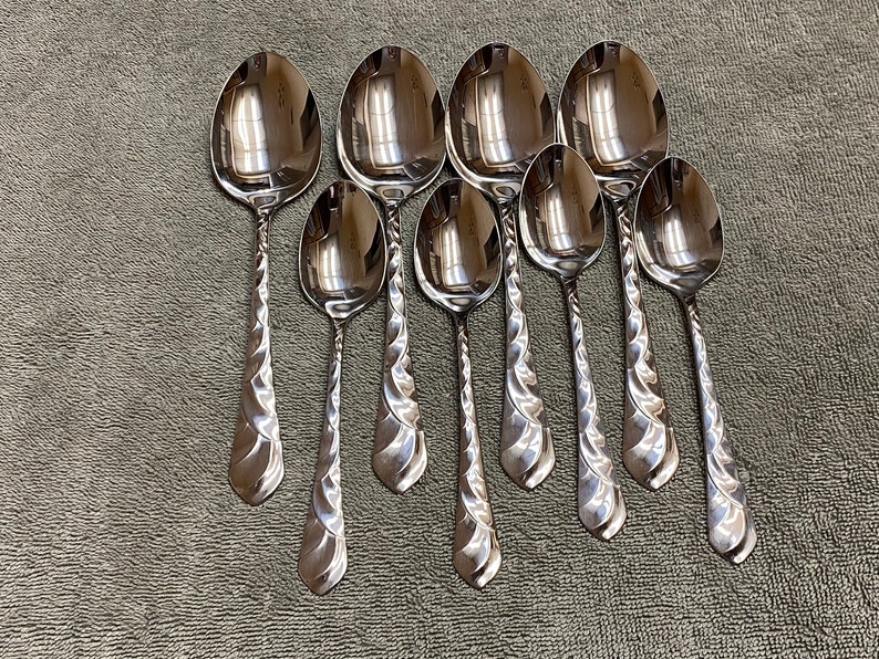 Oneida Pacific Tide Community Stainless Flatware 20 Piece Set Excellent ...