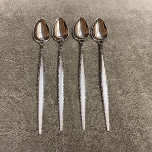 Oneida Venetia Community Stainless Flatware 24 Piece Set - Etsy