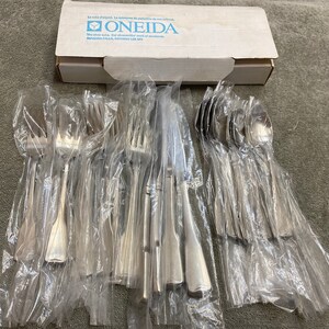 Oneida American Colonial Satin Stainless Flatware 20 Pc Set Excellent ...