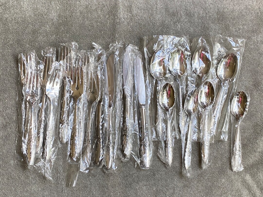 Oneida Floral Glen Community Stainless Flatware 20 Piece Set - Etsy