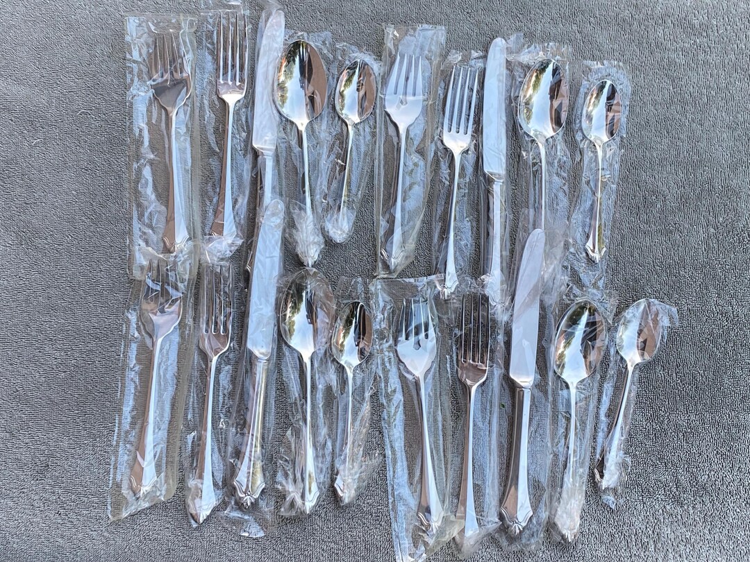 Oneida Kenwood Community Stainless Steel Flatware 20 Piece Set Unused ...