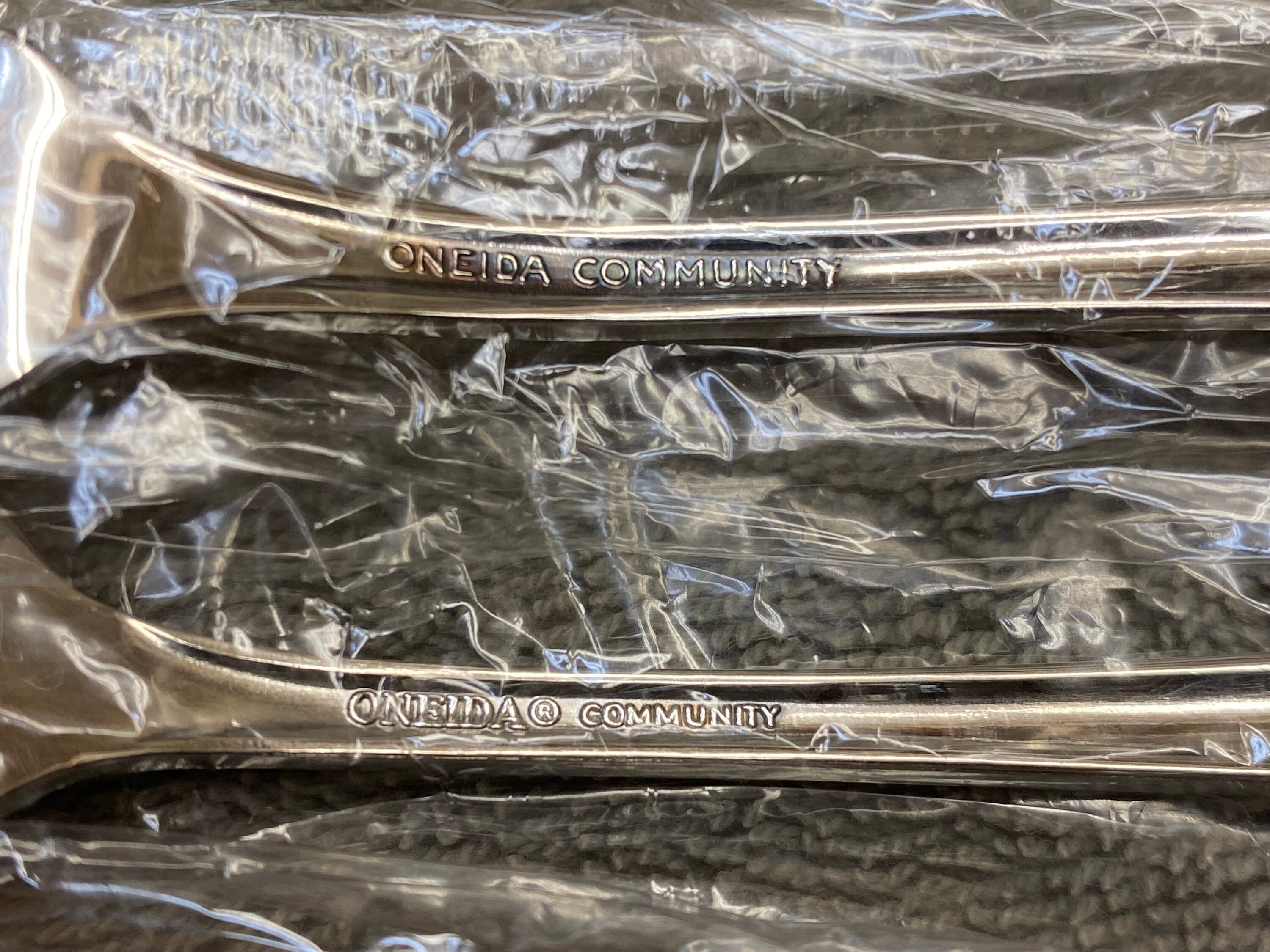 Oneida Clarette Community Stainless Flatware 5 Piece Place Setting ...