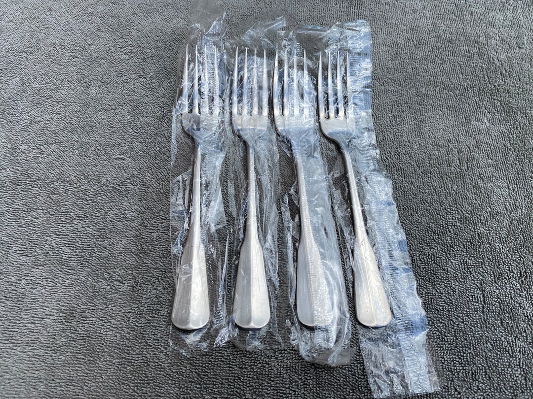 Oneida Colonial Artistry Distinction Deluxe Stainless HH Set of 4 ...