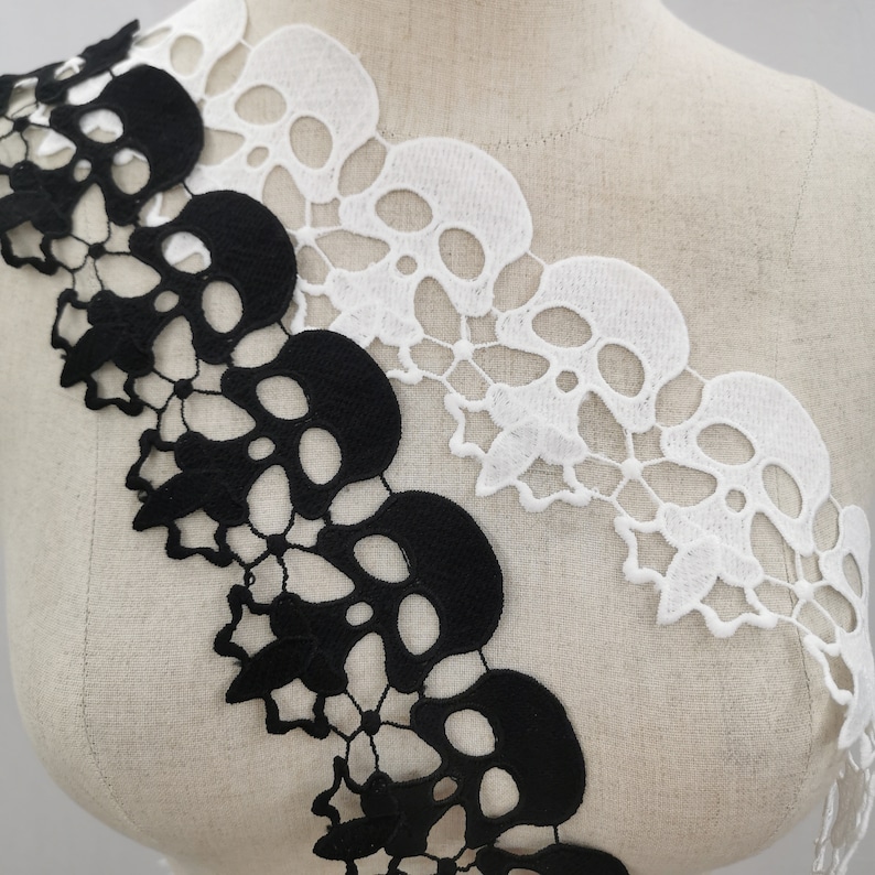 Black Skull Lace Trim: Gothic Halloween Decor, Sewing Supplies (70mm ...