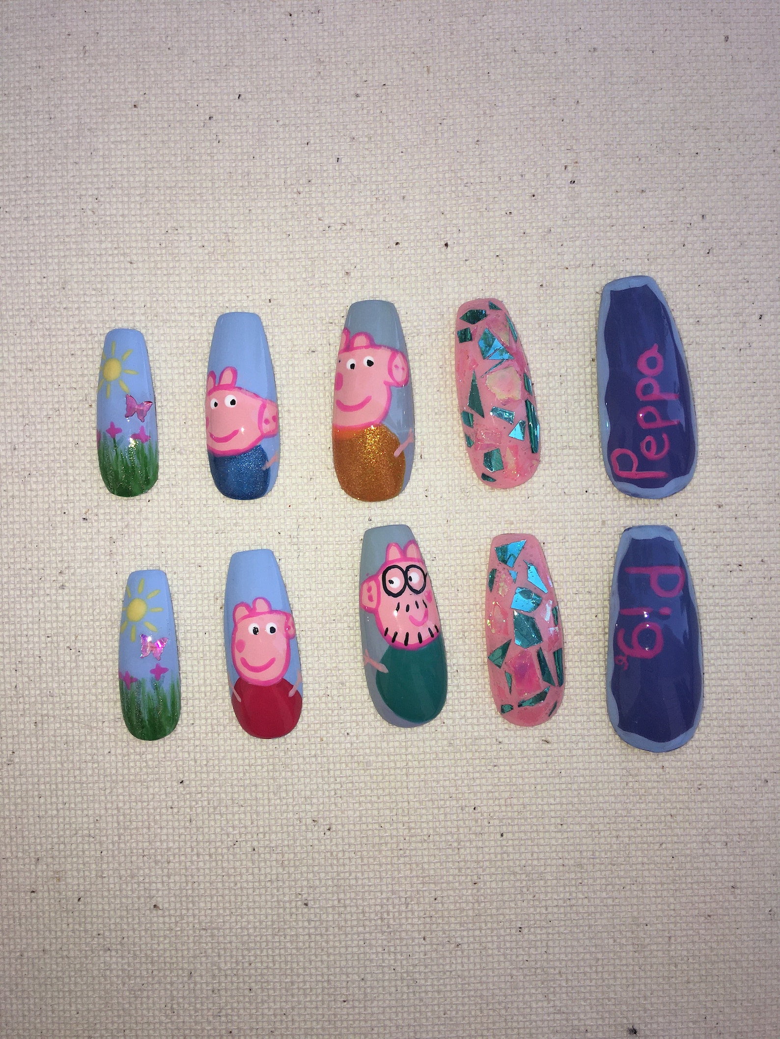 Peppa Pig and Family Nails | Custom Illustration + Foil Accent Nail ...