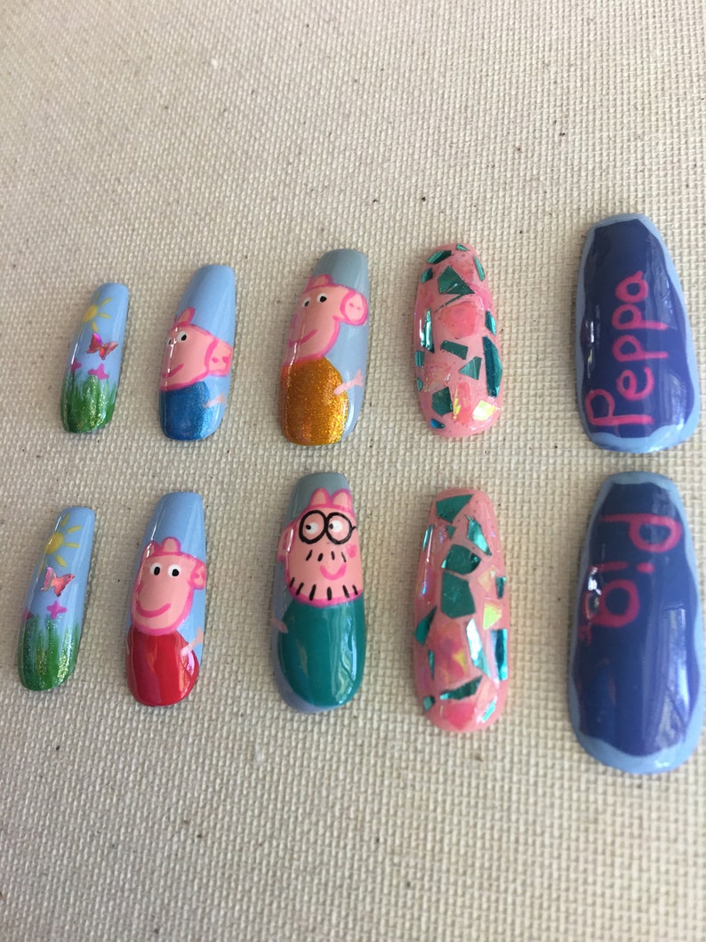 Peppa Pig and Family Nails | Custom Illustration + Foil Accent Nail ...