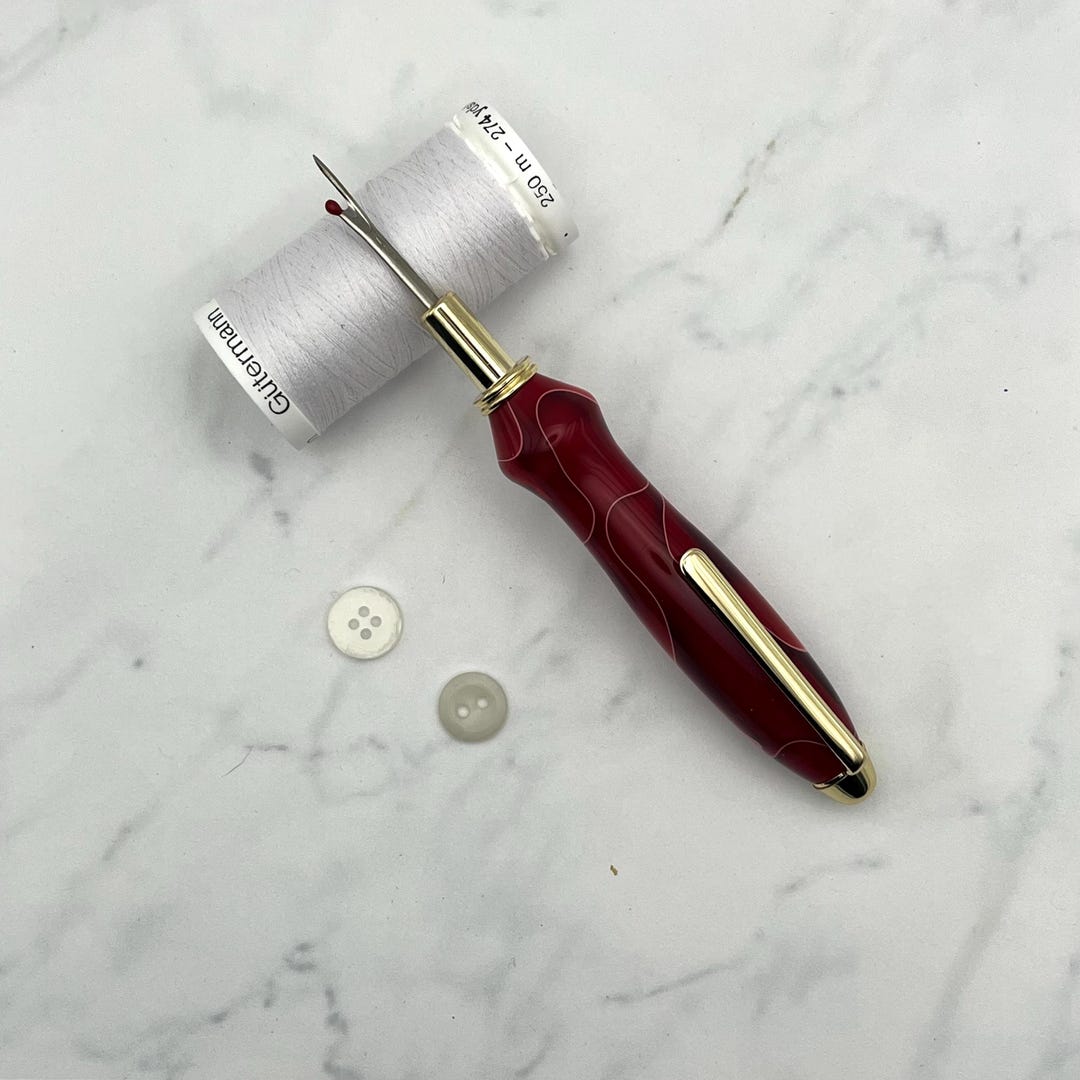 Red With White Line Acrylic Single Blade Seam Ripper, Needle Threader ...