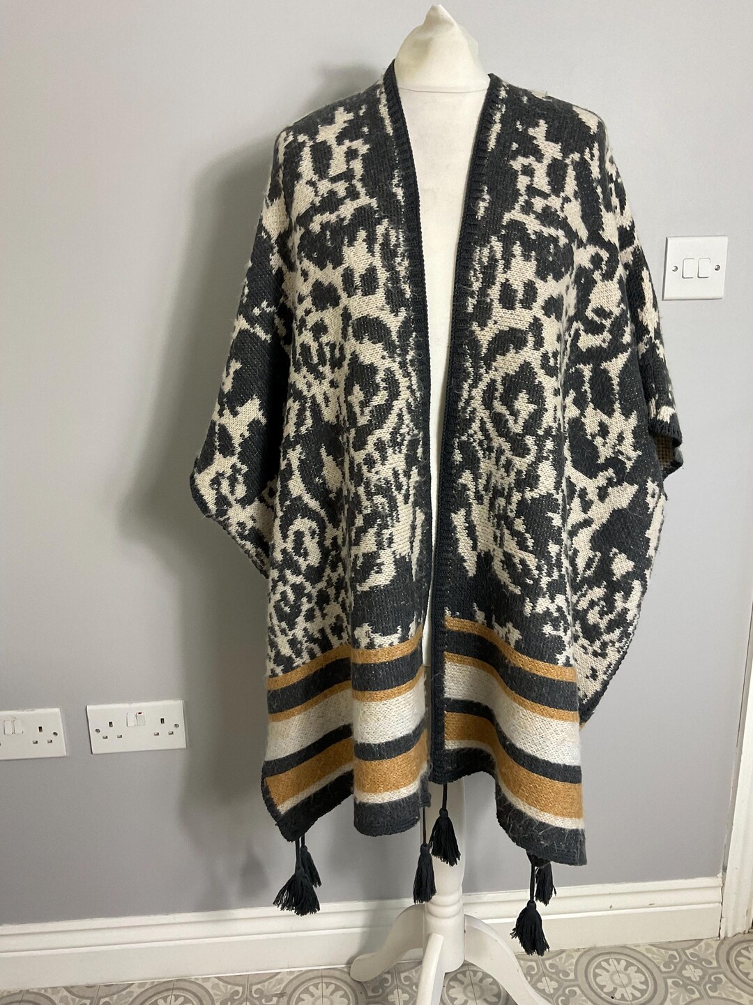 Monsoon Poncho Cape Cardigan Animal Print Knitted Cotton Blend Tassle S ...