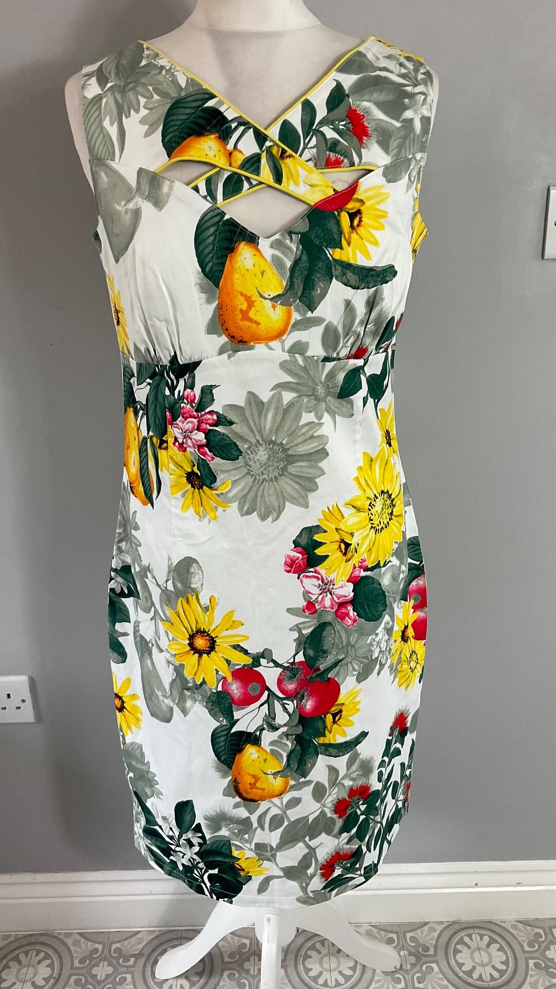 Joe Browns White Sunflower Apple Tree Print Cotton Midi Pencil Dress UK ...