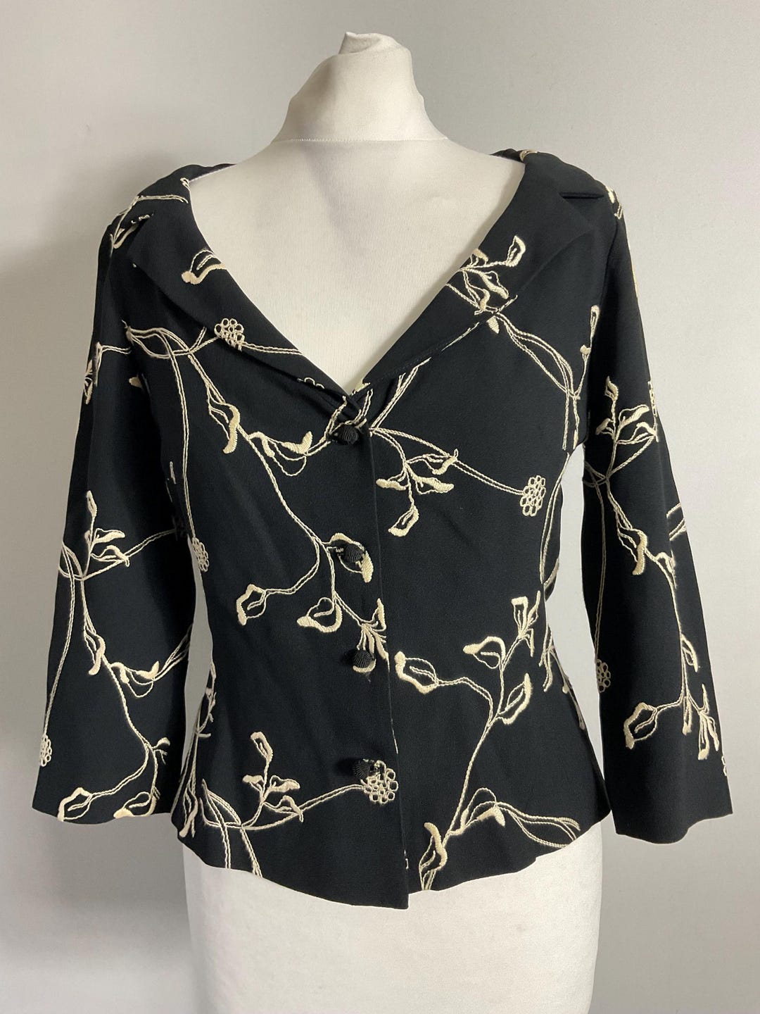 VTG Paddy Campbell Black Cream Floral Pattern Frog Button Top Blouse UK ...