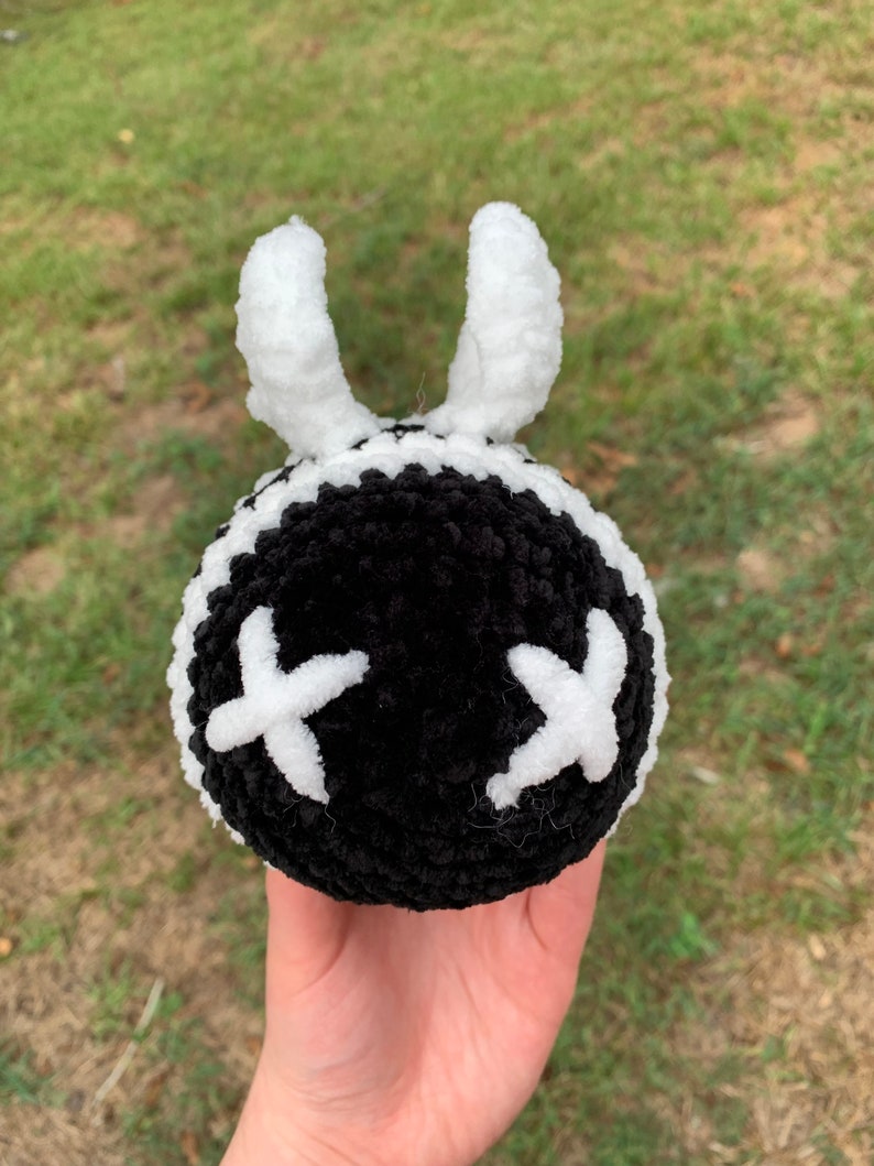 Spooky Crochet Bees, Zombee, Skelly Bee - Etsy