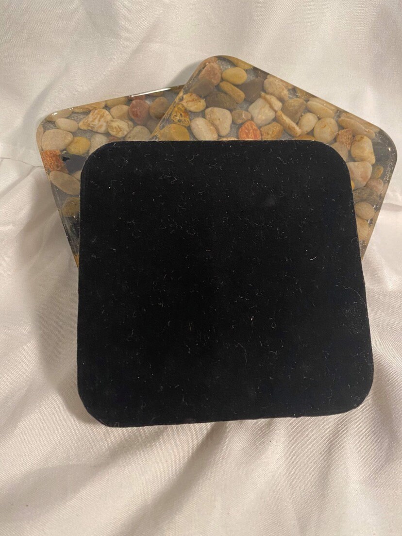River Pebble Coasters|rockgifts|epoxy Coasters|mancave Gift| - Etsy
