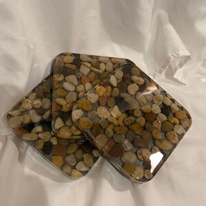 River Pebble Coasters|rockgifts|epoxy Coasters|mancave Gift| - Etsy
