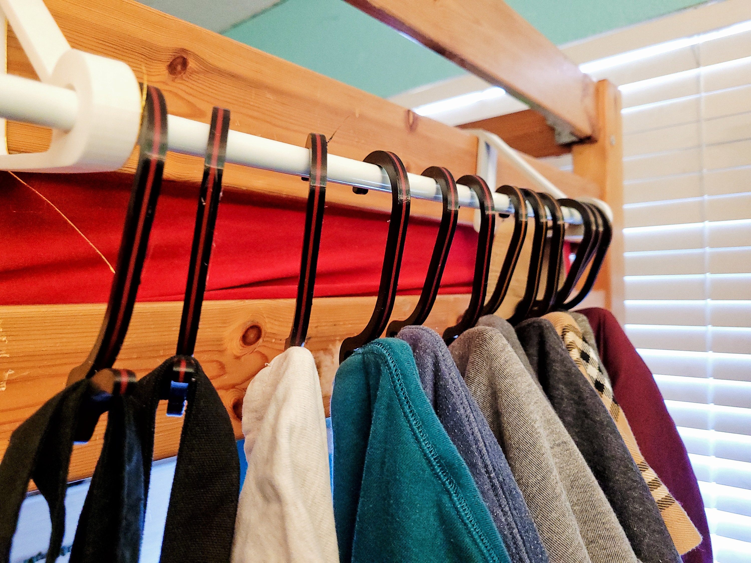 Everything Hanger 2.0/hoodie Hanger Pack of 12 for College - Etsy Ireland