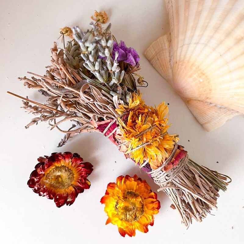Floral Smudge - Etsy