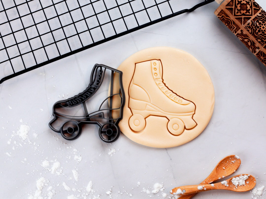 Retro Roller Skates 80s Cookie Cutter | Fondant, Dough, Biscuit Stamp ...