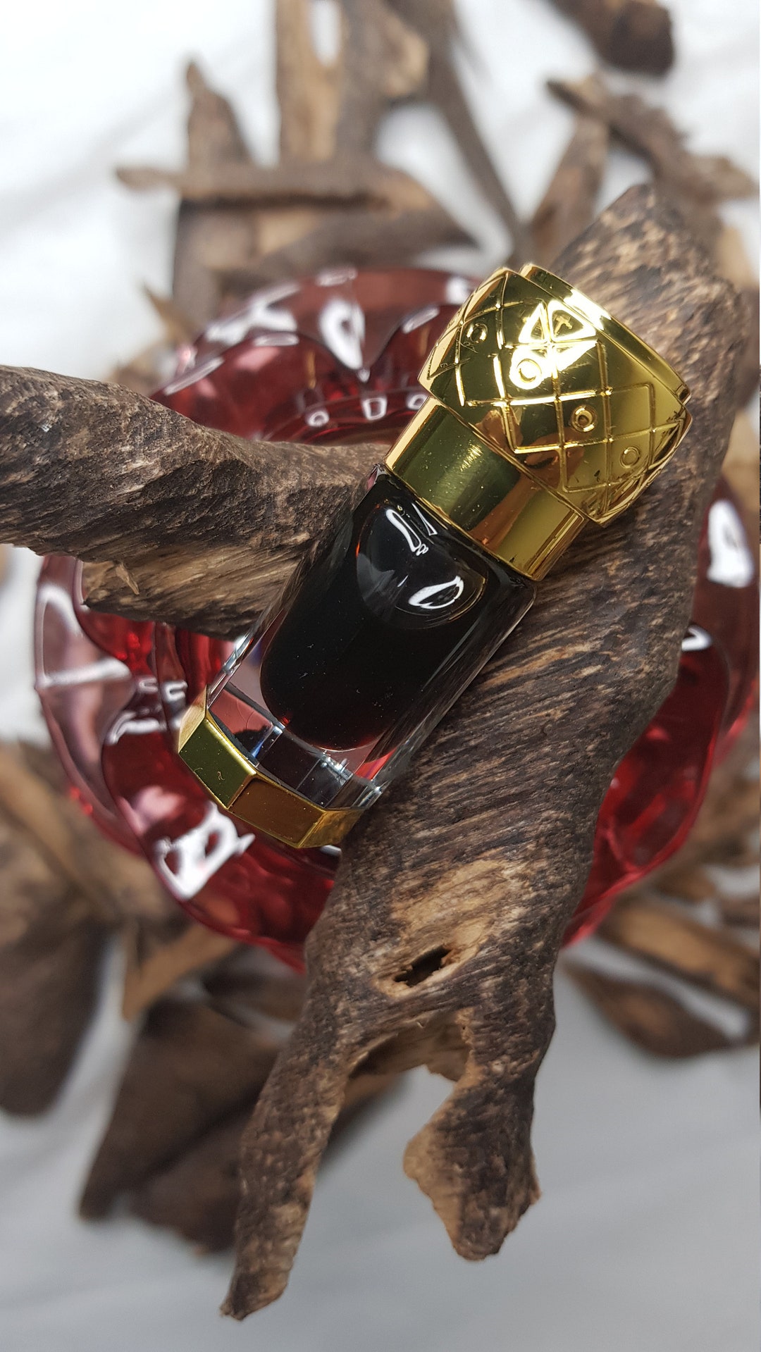 Thai Oud Prachin With Pink Rose Damask Perfume Oil - Etsy