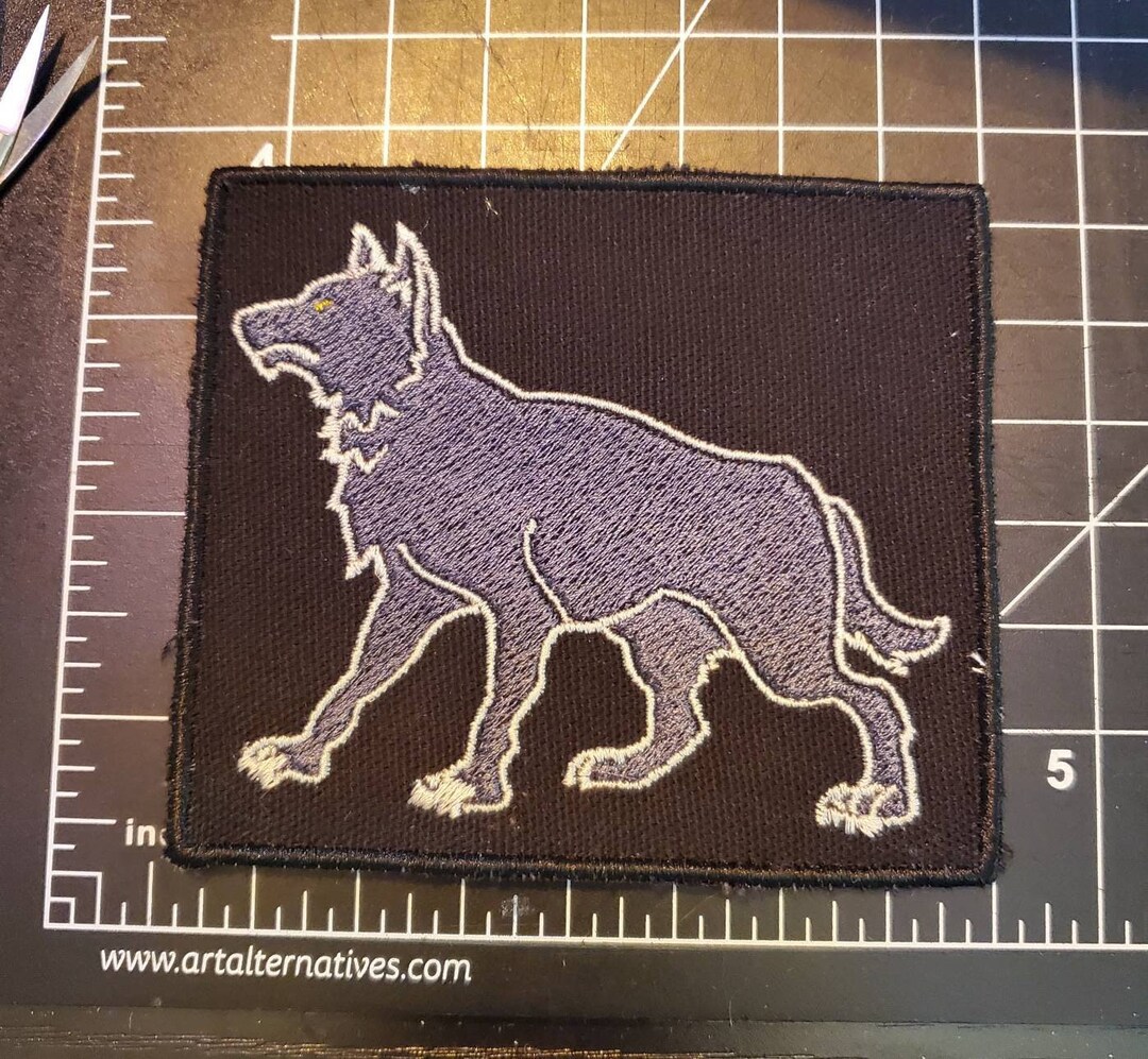 Perrin Goldeneyes Wolf Patch Wheel of Time Inspired - Etsy