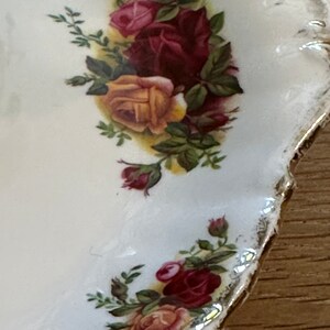 Royal Albert Vintage Old Country Roses Cake/sandwich Eared Plate - Etsy
