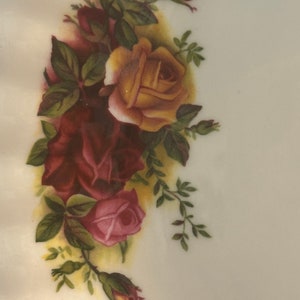 Royal Albert Vintage Old Country Roses Cake/sandwich Eared Plate - Etsy