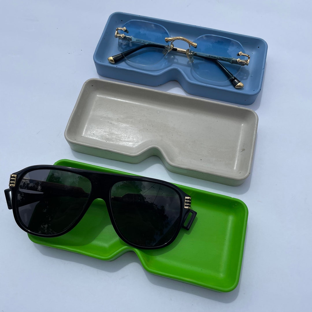 Tray for Glasses / Concrete Eyeglasses Tray Holder - Etsy