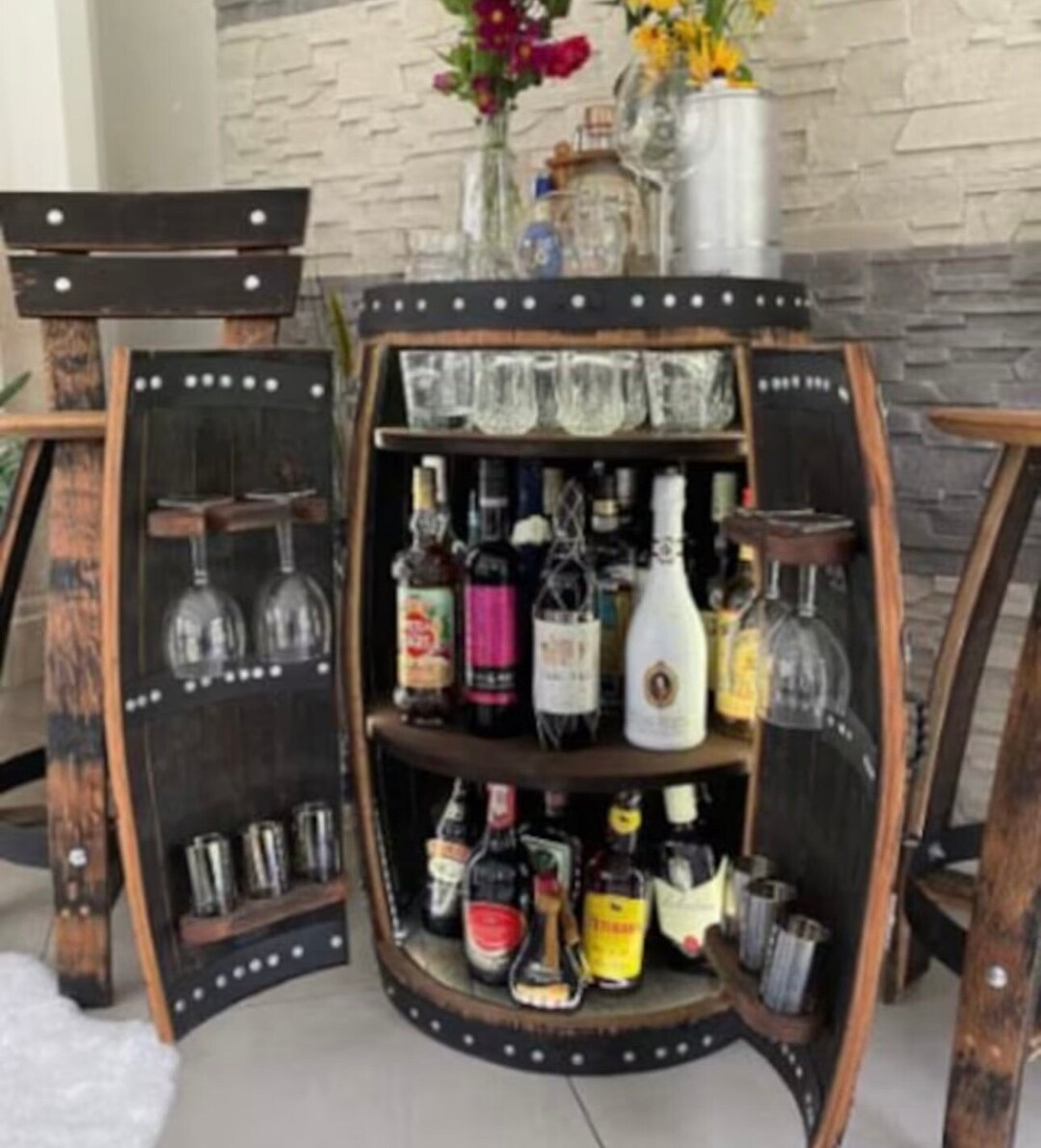 Wine Alcohol Liqiour Oak Barrel Cabinet Bar Drinks Cabinet With Doors ...