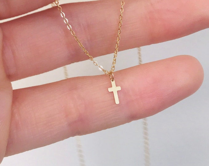 Dainty Cross Necklace Small Cross Pendant Tiny Cross - Etsy