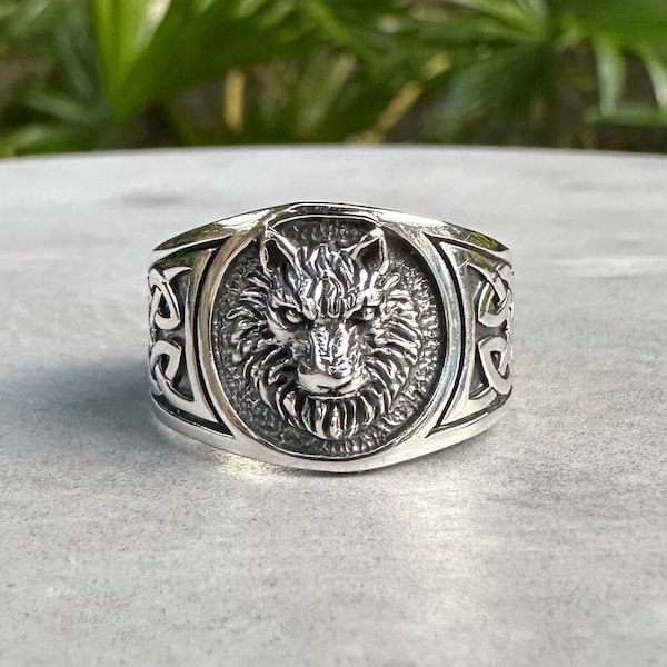Sterling Silver Wolf Ring - Etsy