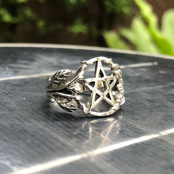 Wiccan Ring - Etsy