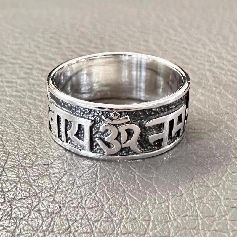 Om Ring - Etsy
