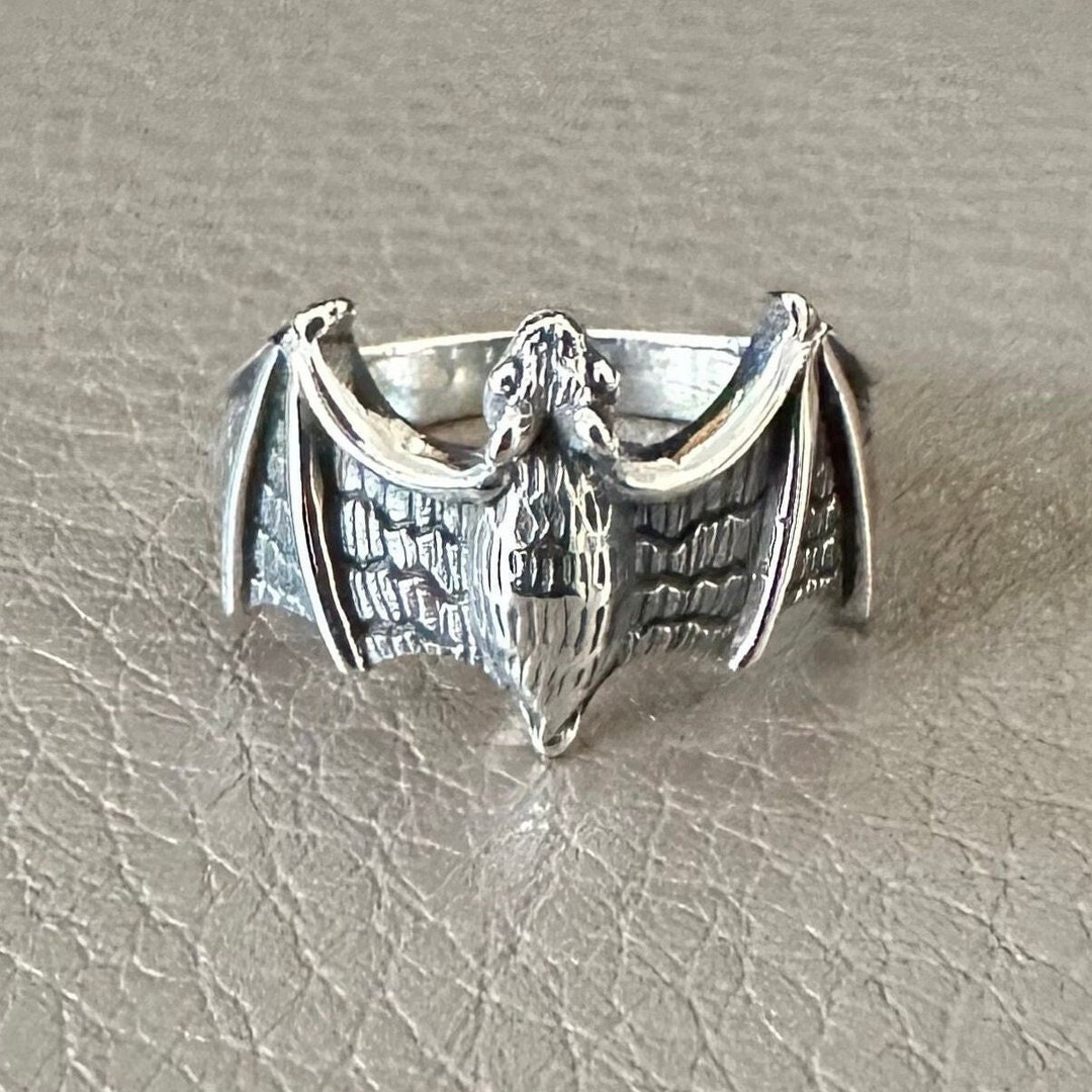 Handcrafted 925 Sterling Silver Bat Ring Bat Totem Vampire Wiccan Style ...