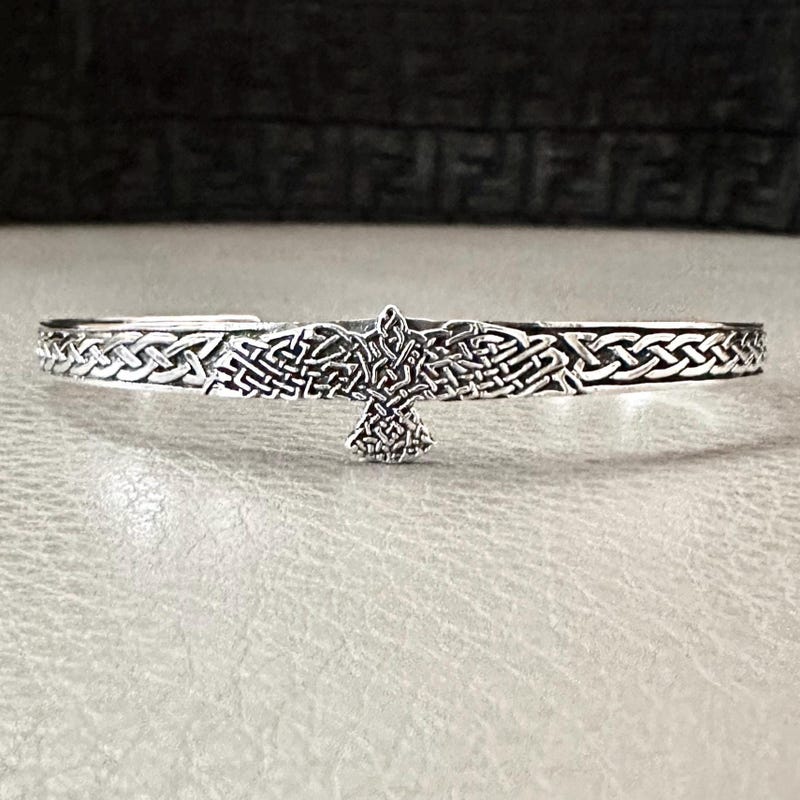 Raven Knot Jewelry - Etsy