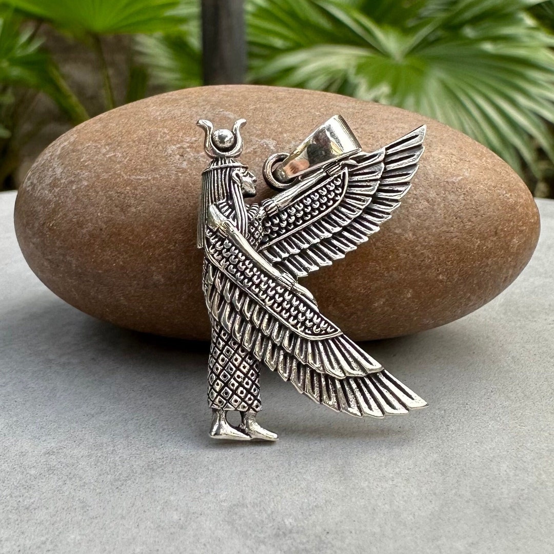 Handcrafted 925 Sterling Silver Hathor Pendant Egyptian Goddess Isis ...