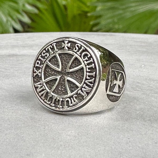 Templar Ring - Etsy