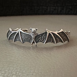Handcrafted 925 Sterling Silver Bat Bracelet Bat Totem Vampire Animal ...