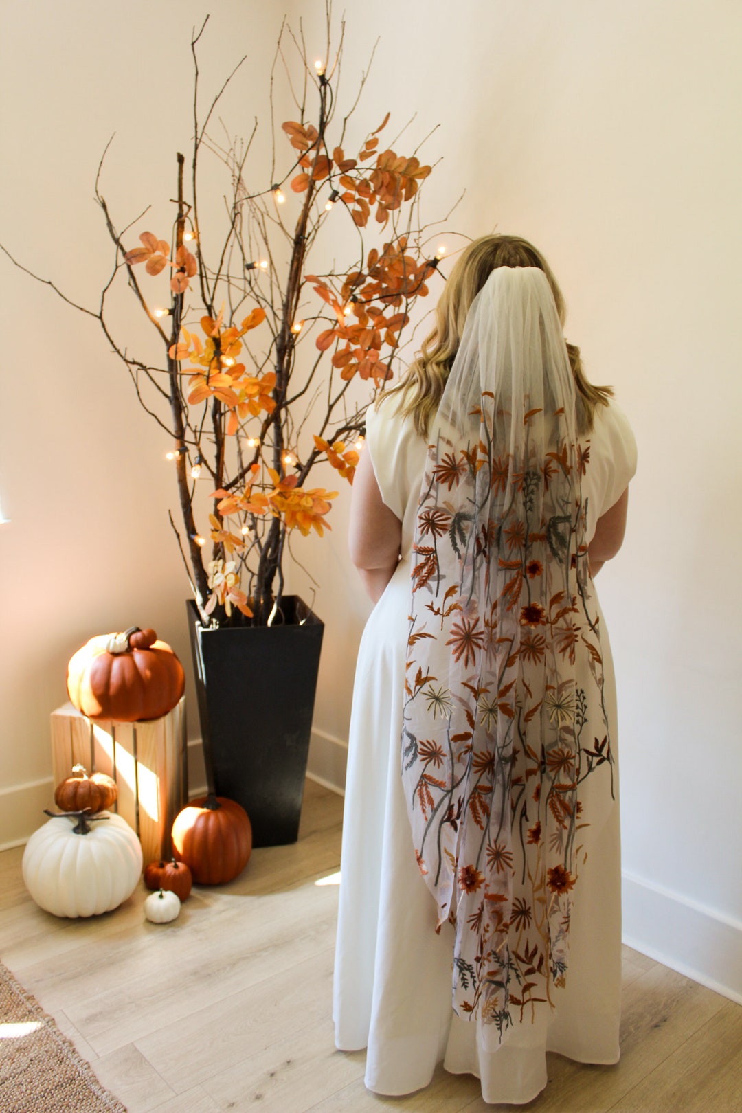 Autumn Leaves Falling (white) | Bridal Veil, Summer Fall Wedding ...