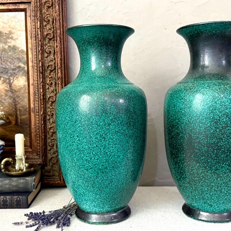 Large Vintage Pair of Vases - Etsy