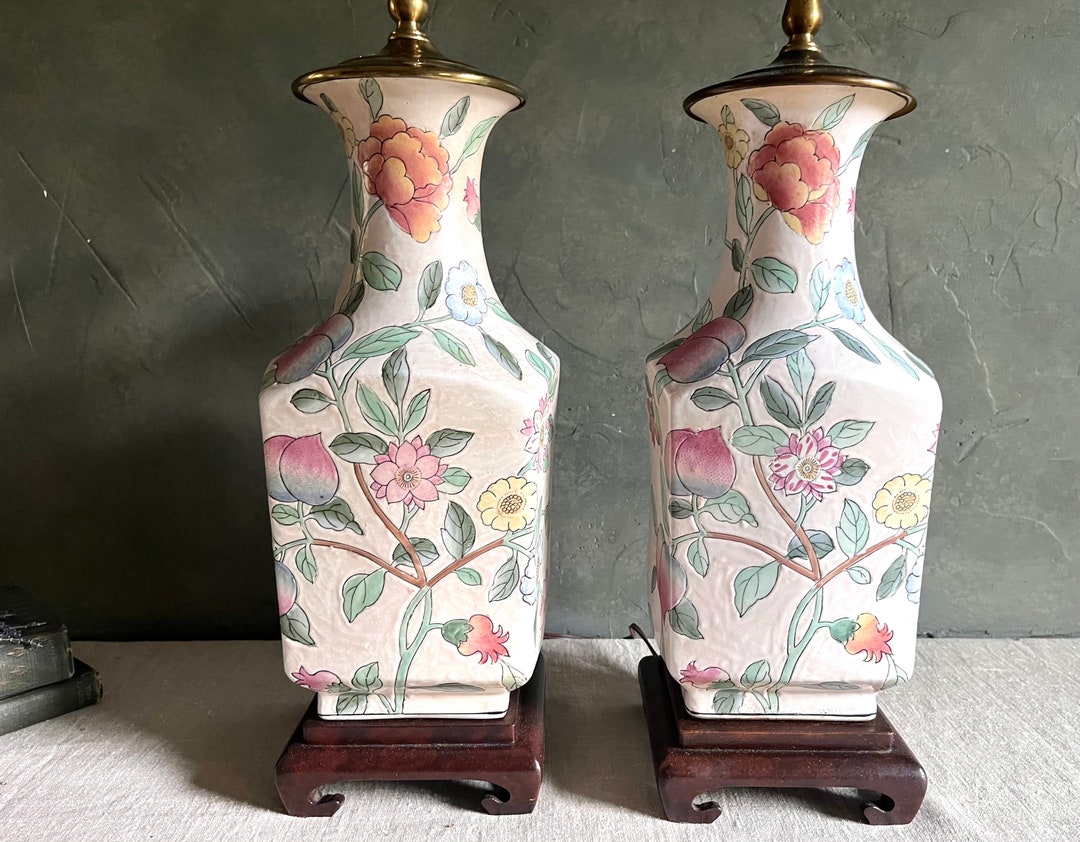 Beautiful Vintage Pair of Grand Millennial Floral and Peach of ...