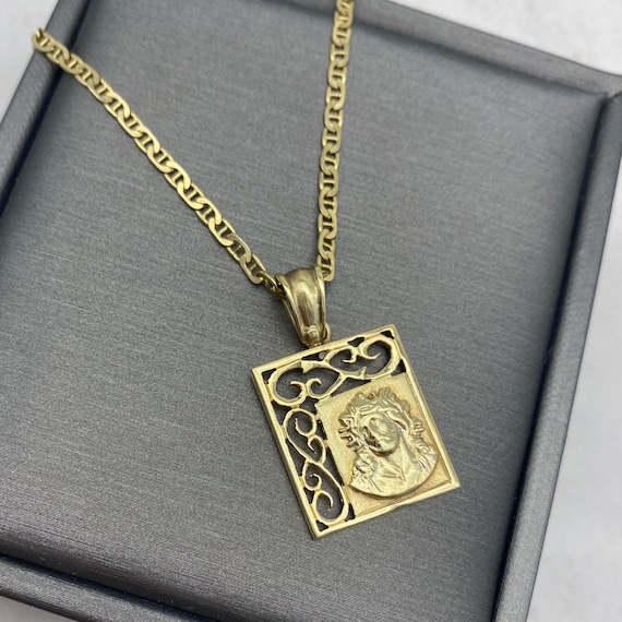 14K Gold Jesus Pendant, Vintage Christian Square Pend… - Gem
