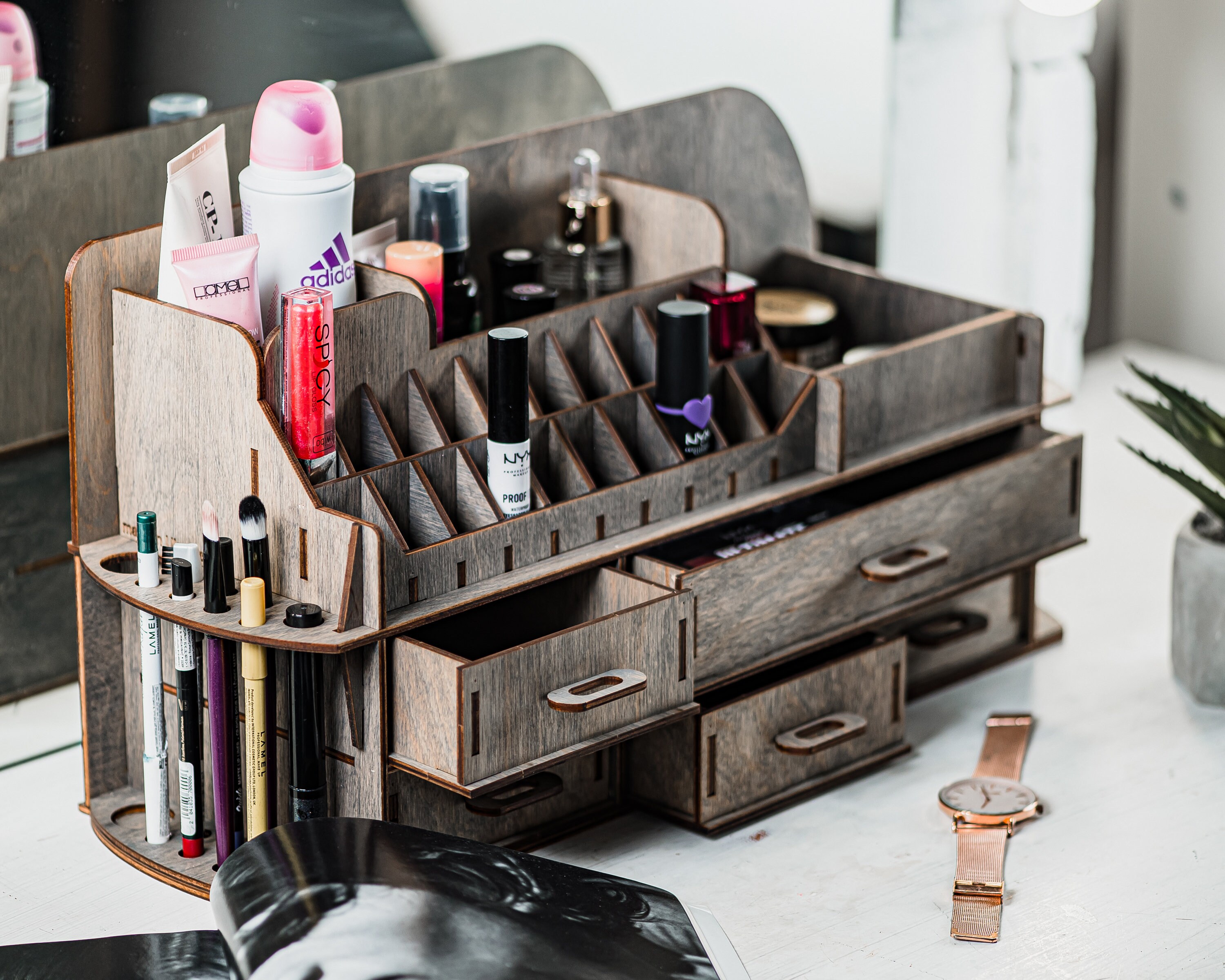 How To Make Makeup Storage Drawers