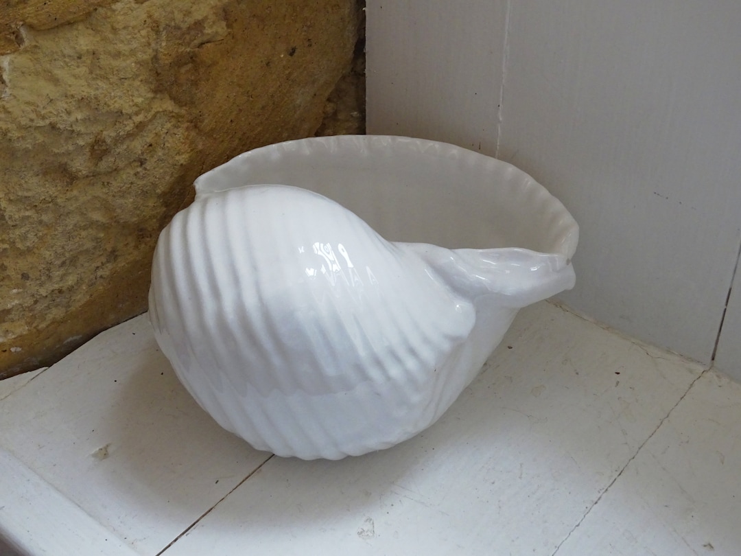 Vintage White China Shell Shaped Planter White Shell Ornament Shell ...