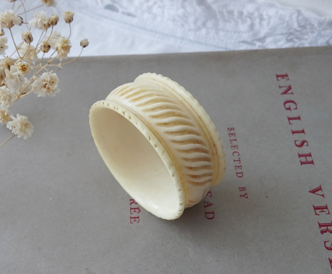 Victorian Carved Bone Napkin Ring ~ Antique Carved Serviette Ring ...