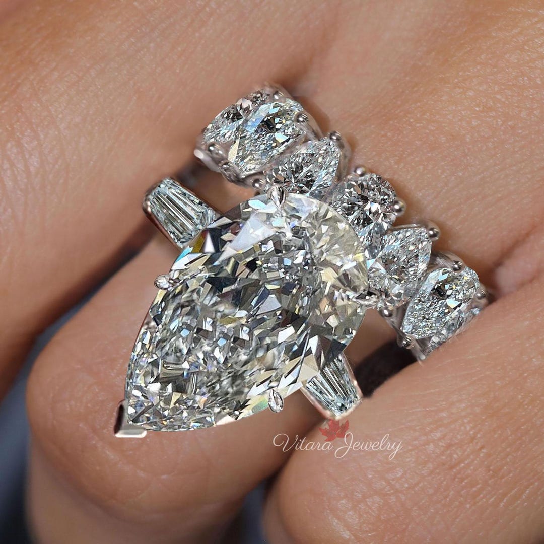 9 CT Three Stone Pear Moissanite Engagement Ring Set,pear Shaped Ring ...